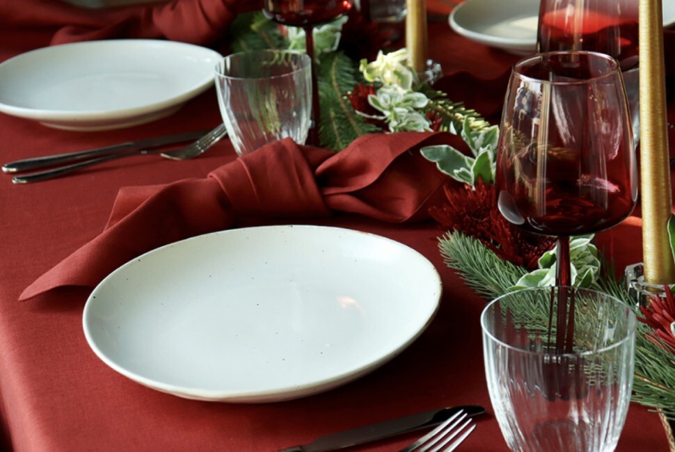 Setting a Festive Dinner Table - Belle & June